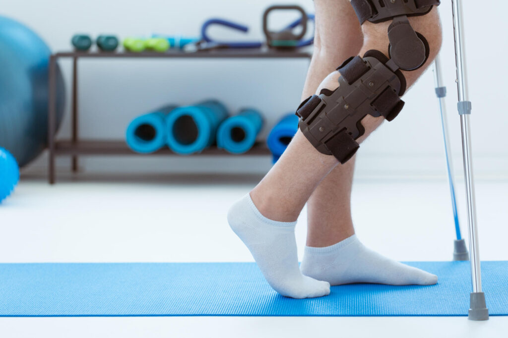 Alternative Therapies for Treating Leg Injuries from Car Accidents: A ...